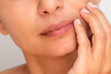 Flaky Skin Skin Peeling: 9 Reasons Your Skin Is Peeling (with